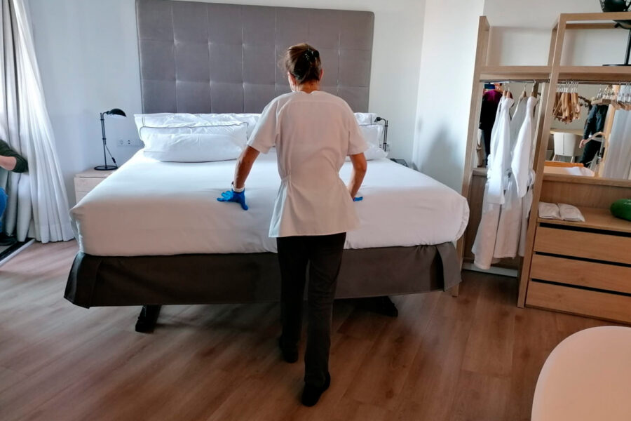 Los Hoteles De Baleares Deber n Instalar Camas Elevables Los Hoteles De Baleares Deber n Instalar Camas Elevables